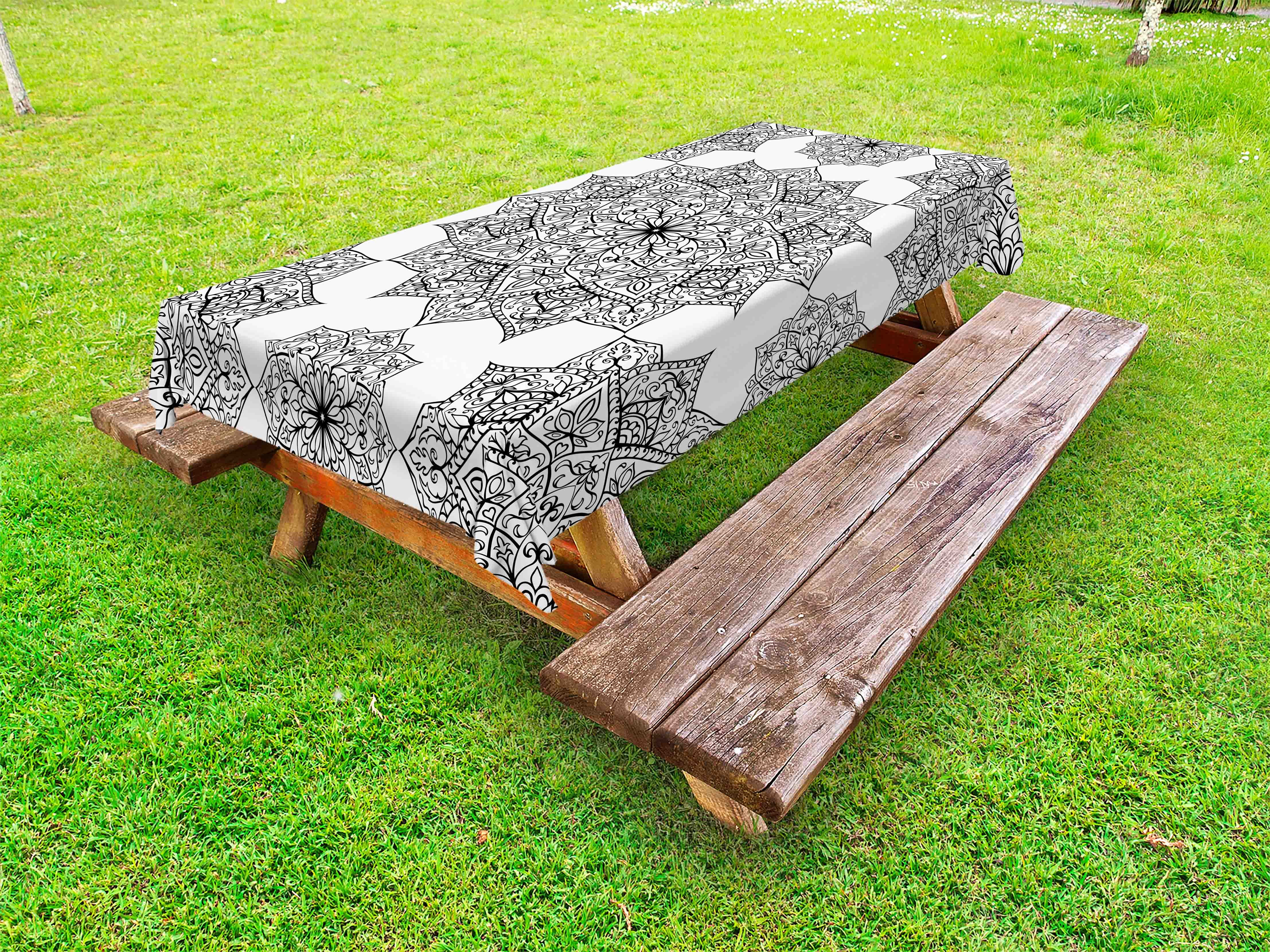 Mandala Outdoor Tablecloth, Middle Eastern Mosaic Design Secret Body ...