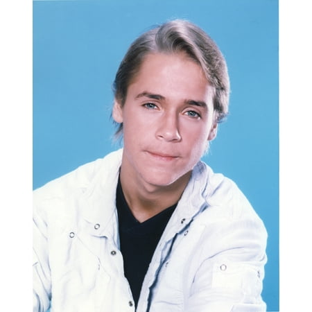 Chad Lowe posed in Portrait Photo Print (24 x 30) - Walmart.ca