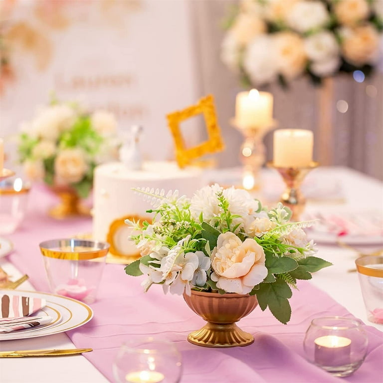 Retro Style Wedding Centerpieces