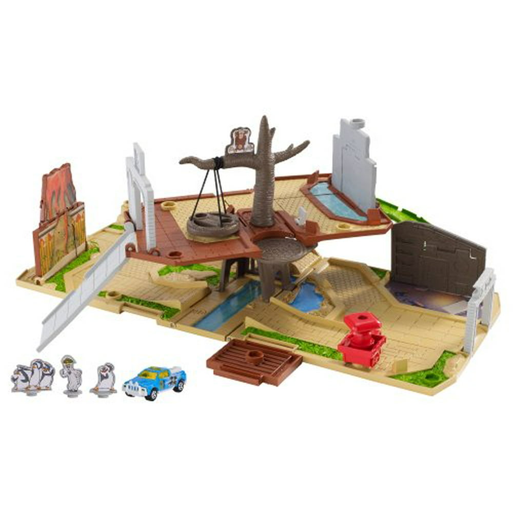 Matchbox Pop Up The Penguins of Madagascar Playset - Walmart.com ...