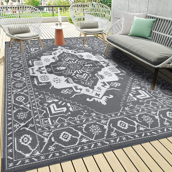 Plastic Straw Outdoor Rug