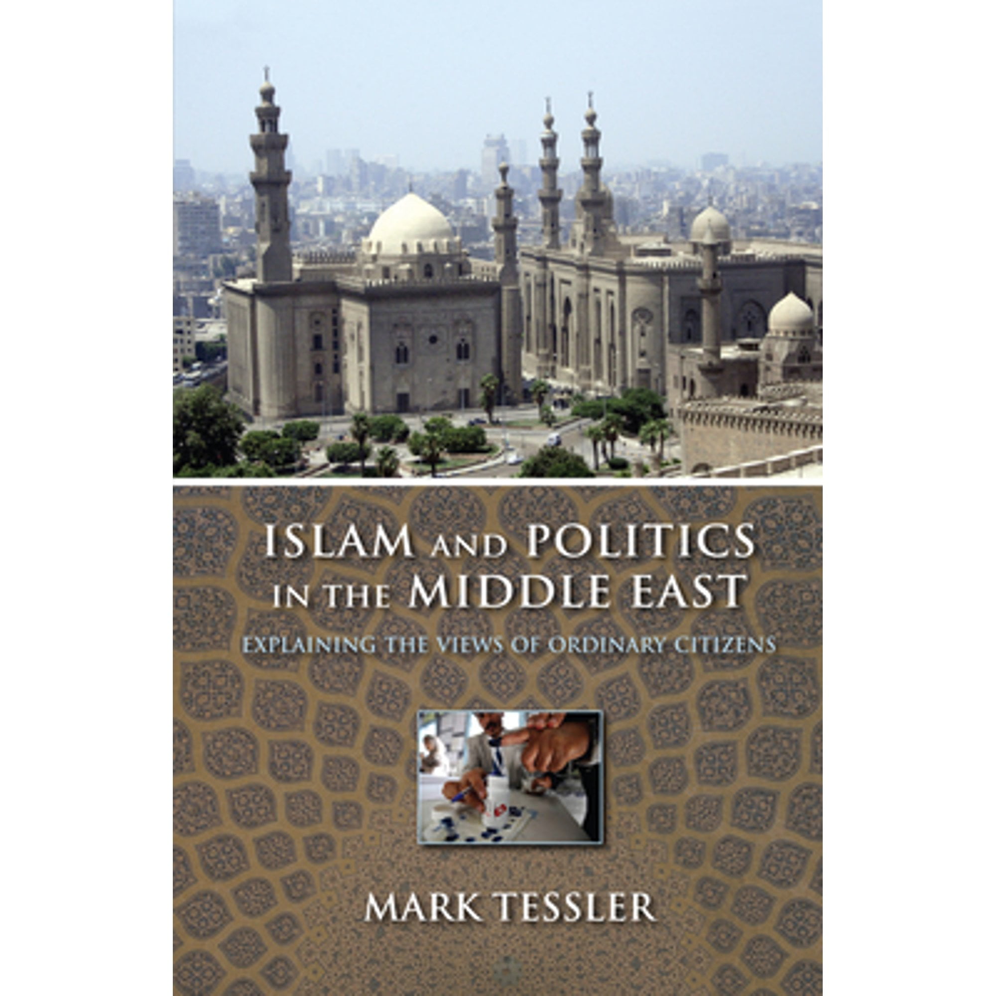 Pre-Owned Middle East Studies Islam and Politics in the Middle East ...