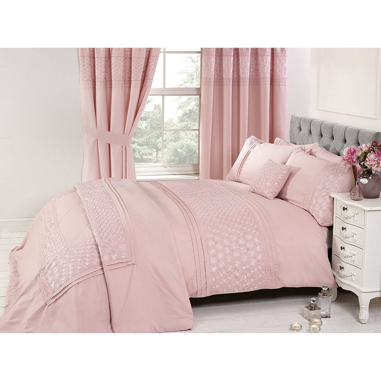 Click here for Rapport Everdean Embroidered Duvet Cover Set prices