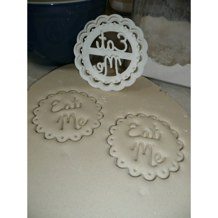 Alice In Wonderland Movie Eat Me