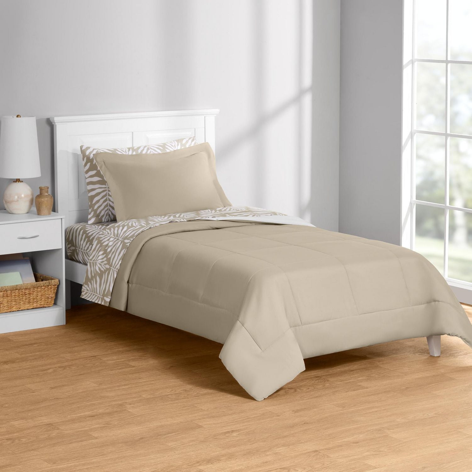 Click here for Mainstays Bed-In-A-Bag prices