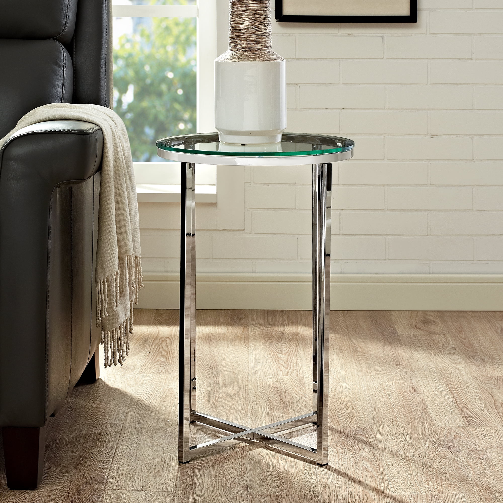 Ember Interiors Modern Glam Round End Table Glasschrome