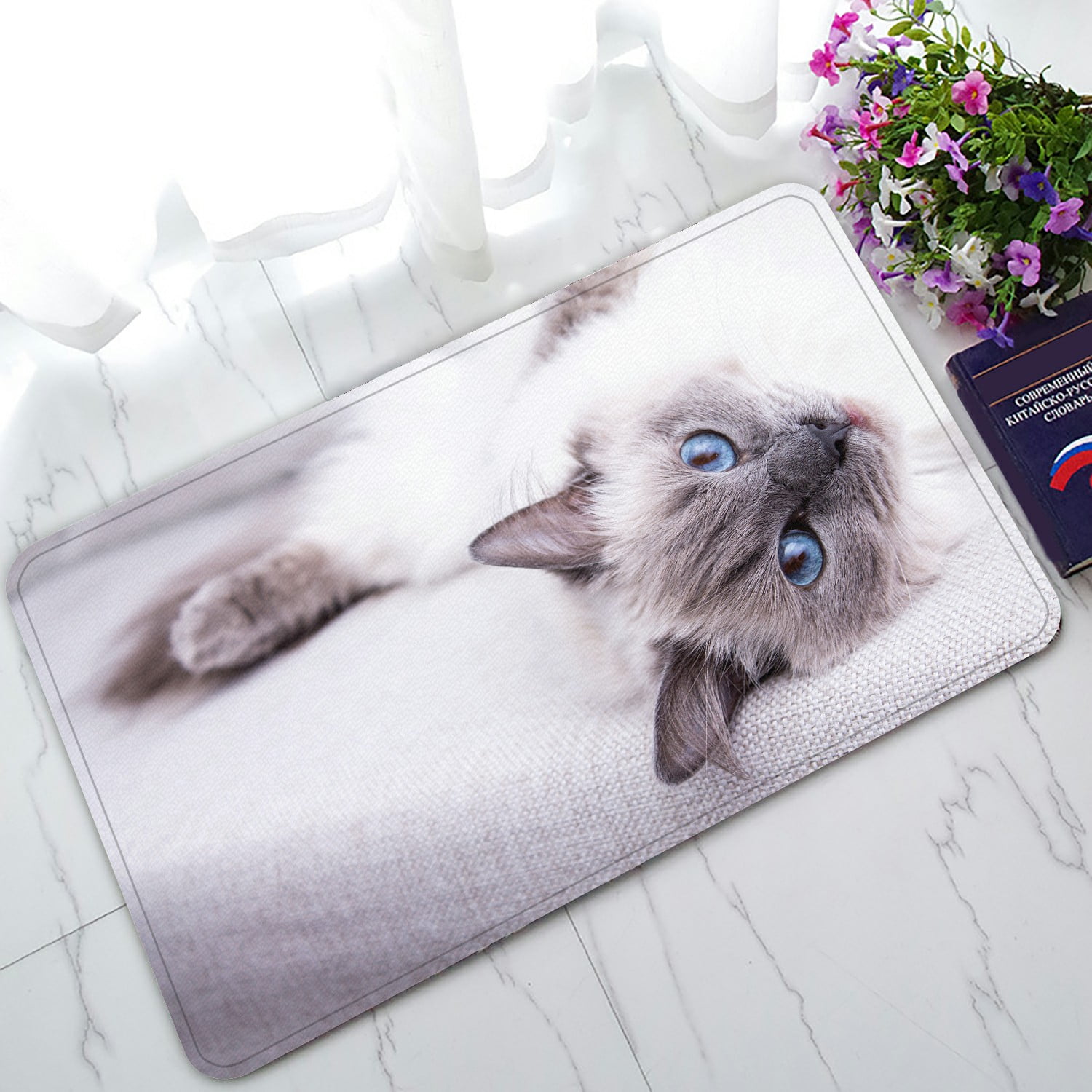 ECZJNT Blue Ragdoll cat lying on the couch Doormat Bath Mat Rug ...