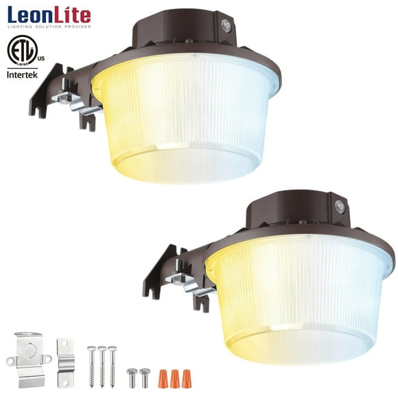 Dusk To Dawn Barn Light