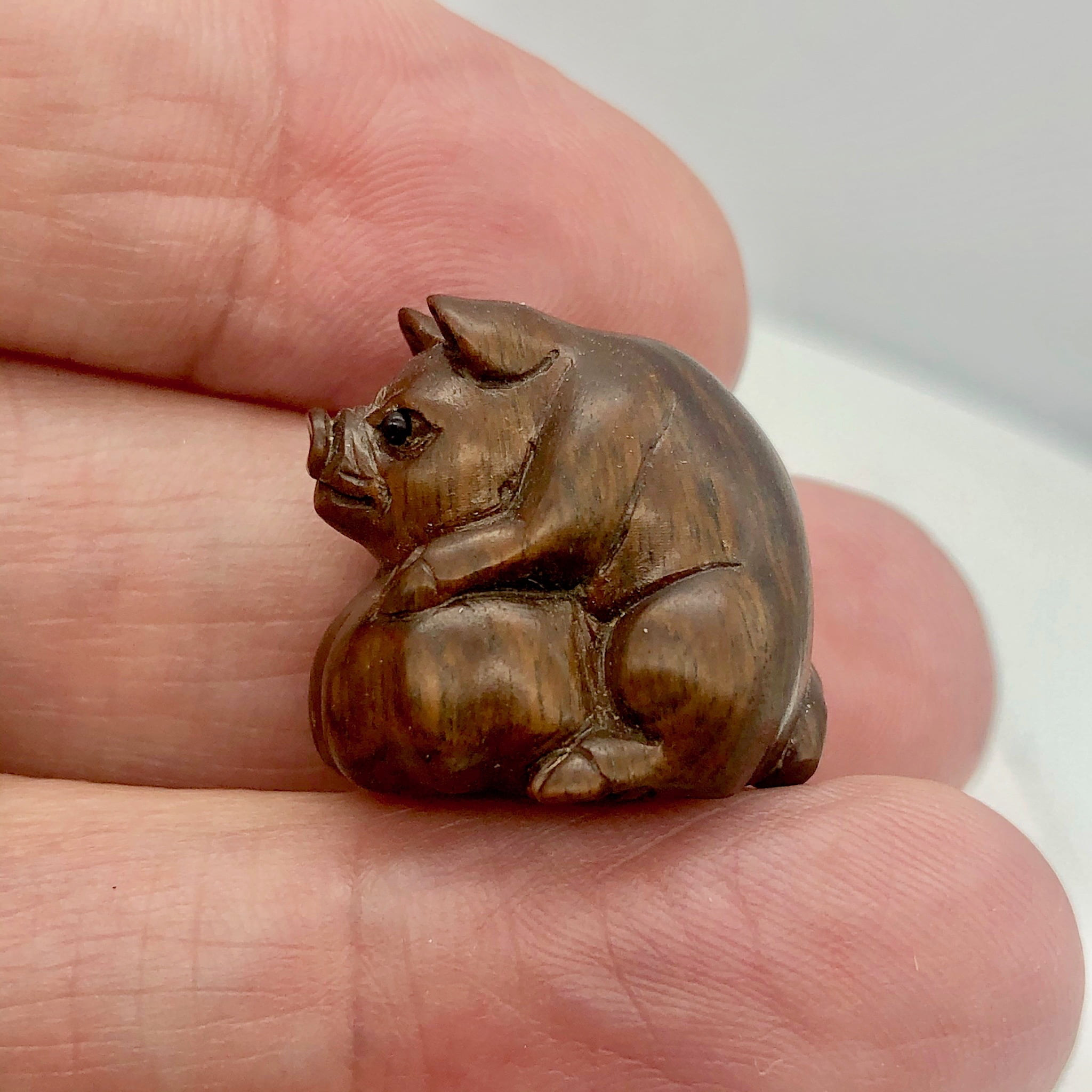Intricately Carved Mom Pig Teak Ojime Netsuke Bead | 20x21x16mm | Brown ...