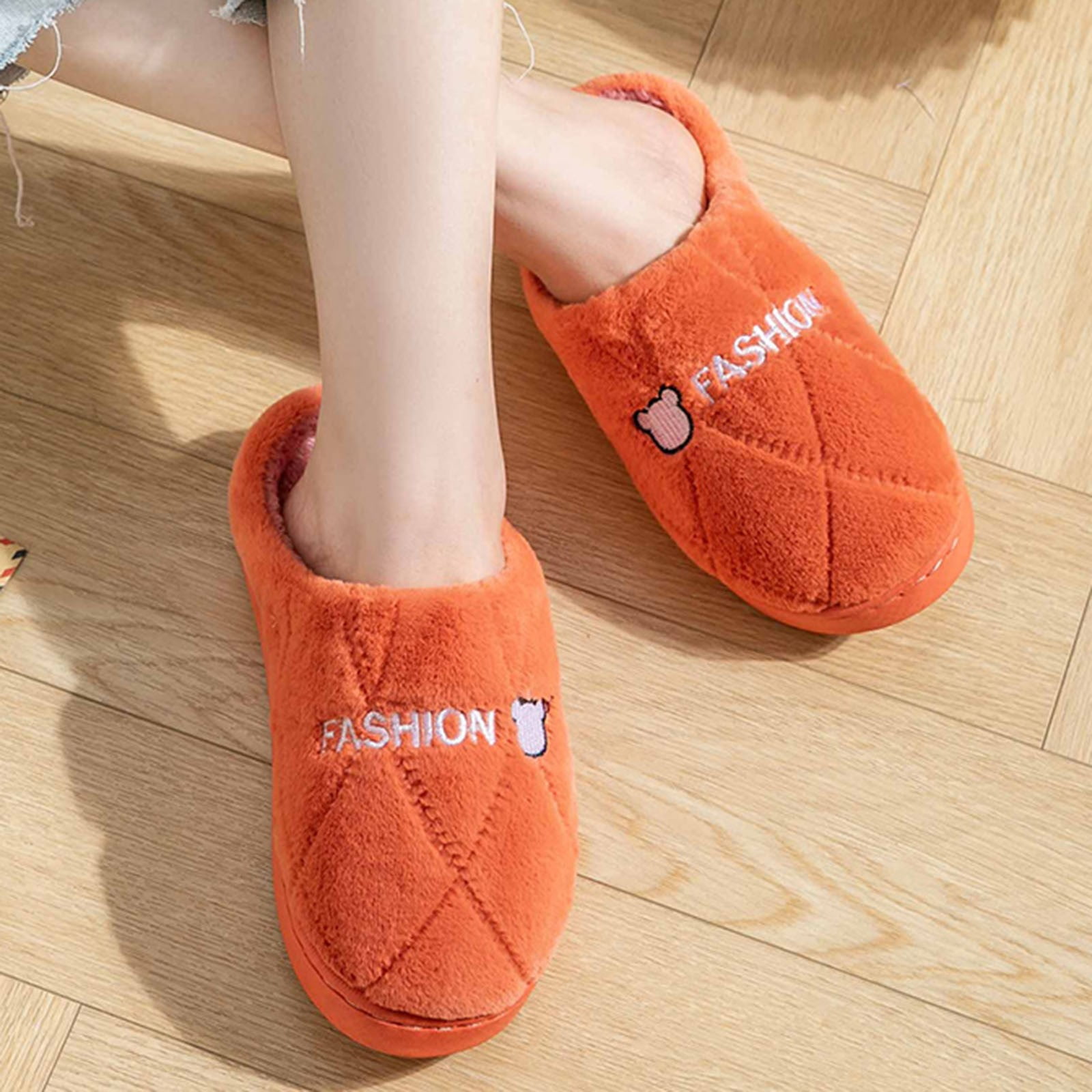 Aayomet Women Slippers Memory Foam Winter Fuzzy House Slippers Sandals Plush Fur Fluffy Flats
