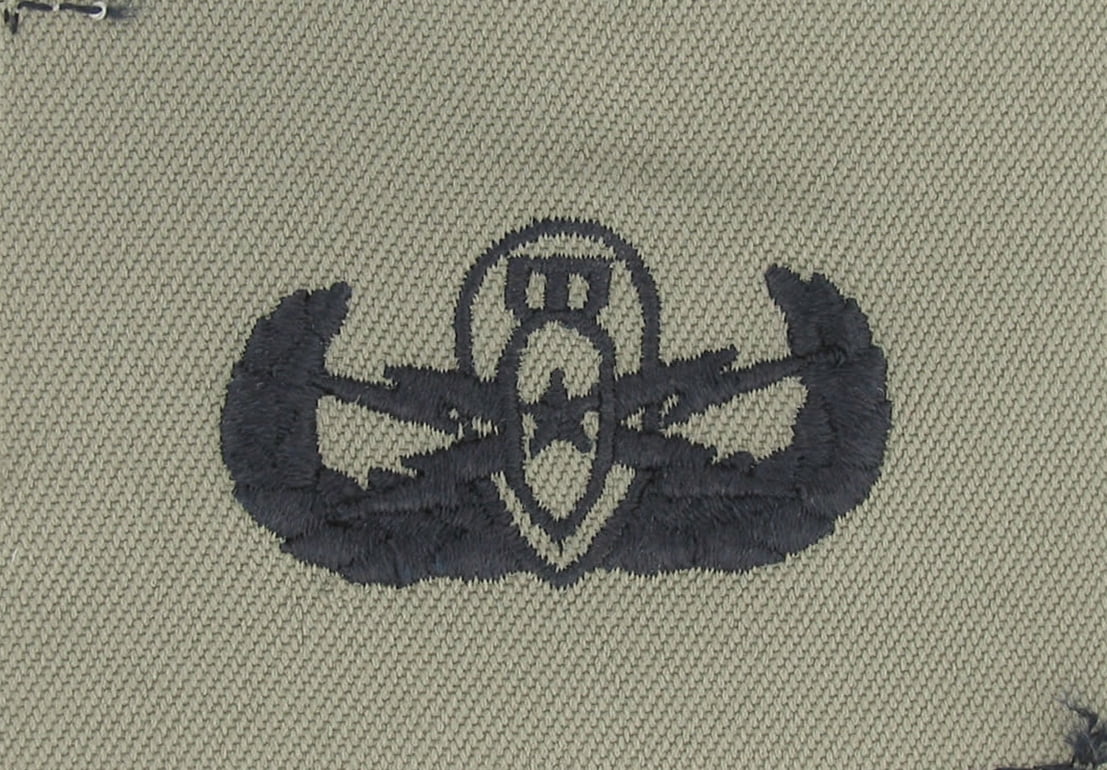 US Air Force Senior Explosive Ordnance Disposal EOD Award Badge ABU Sew ...