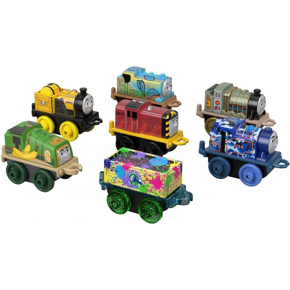 Thomas & Friends MINIS Collectible Character Train Engines 7-Pack ...