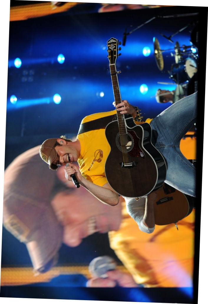 Rodney Atkins Poster Singing On Stage 24in x36in Art Poster 24x36 ...