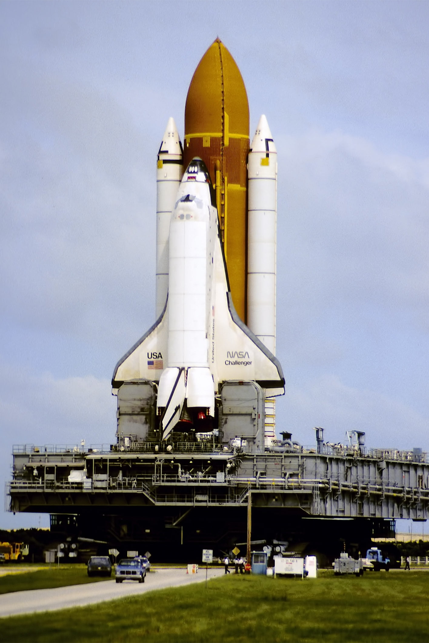 24x36 gallery poster, Challenger being prepared in 1985 for flight, STS-61-A - Walmart.com
