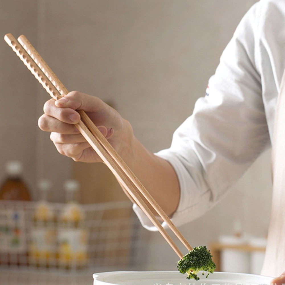 Is there a special technique to using cooking chopsticks? : r/Cooking