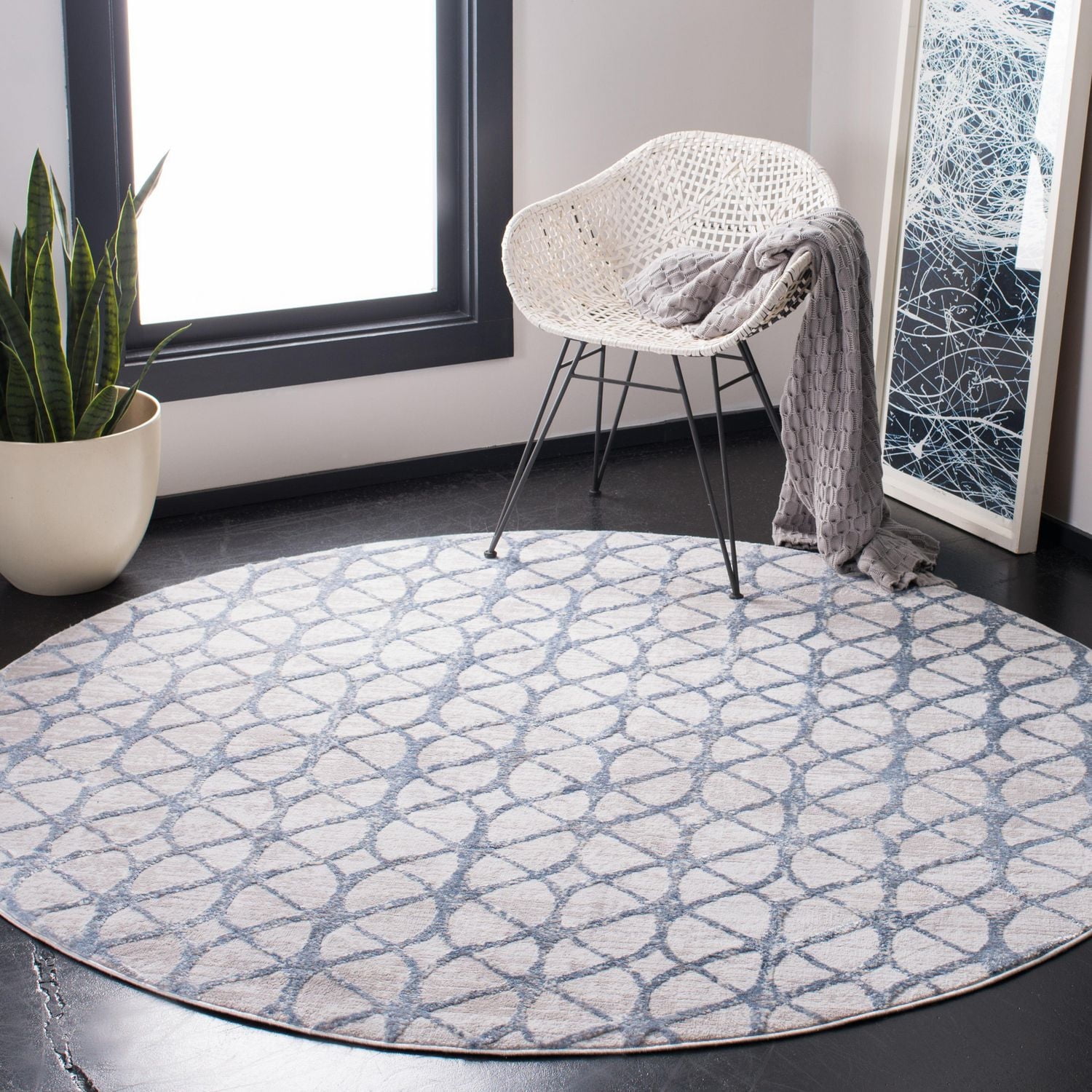 Click here for Safavieh Amelia Floella Geometric Area Rug 67 X 67... prices