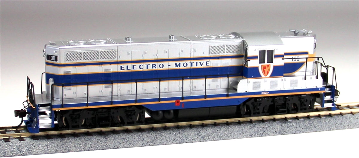 Amtrak Train Set Bachmann Trains HO Scale GP7 Locomotive - Amtrak #760 ...