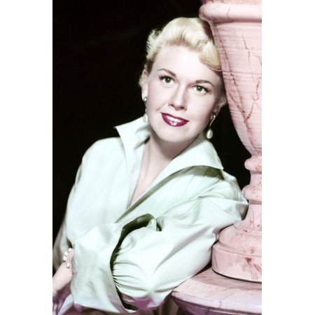 Doris Day beautiful glamour pose 1950's style 24x36 Poster - Walmart.com