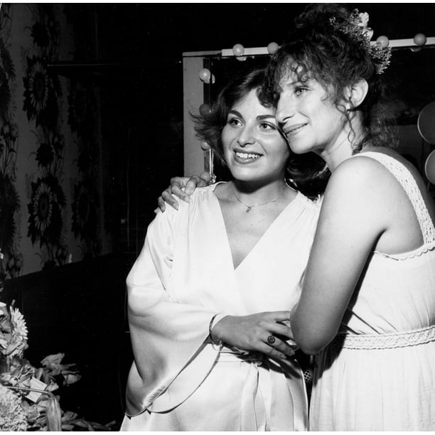 Barbra Streisand With Her Sister Rosalind Kind Photo Print 30 X 24
