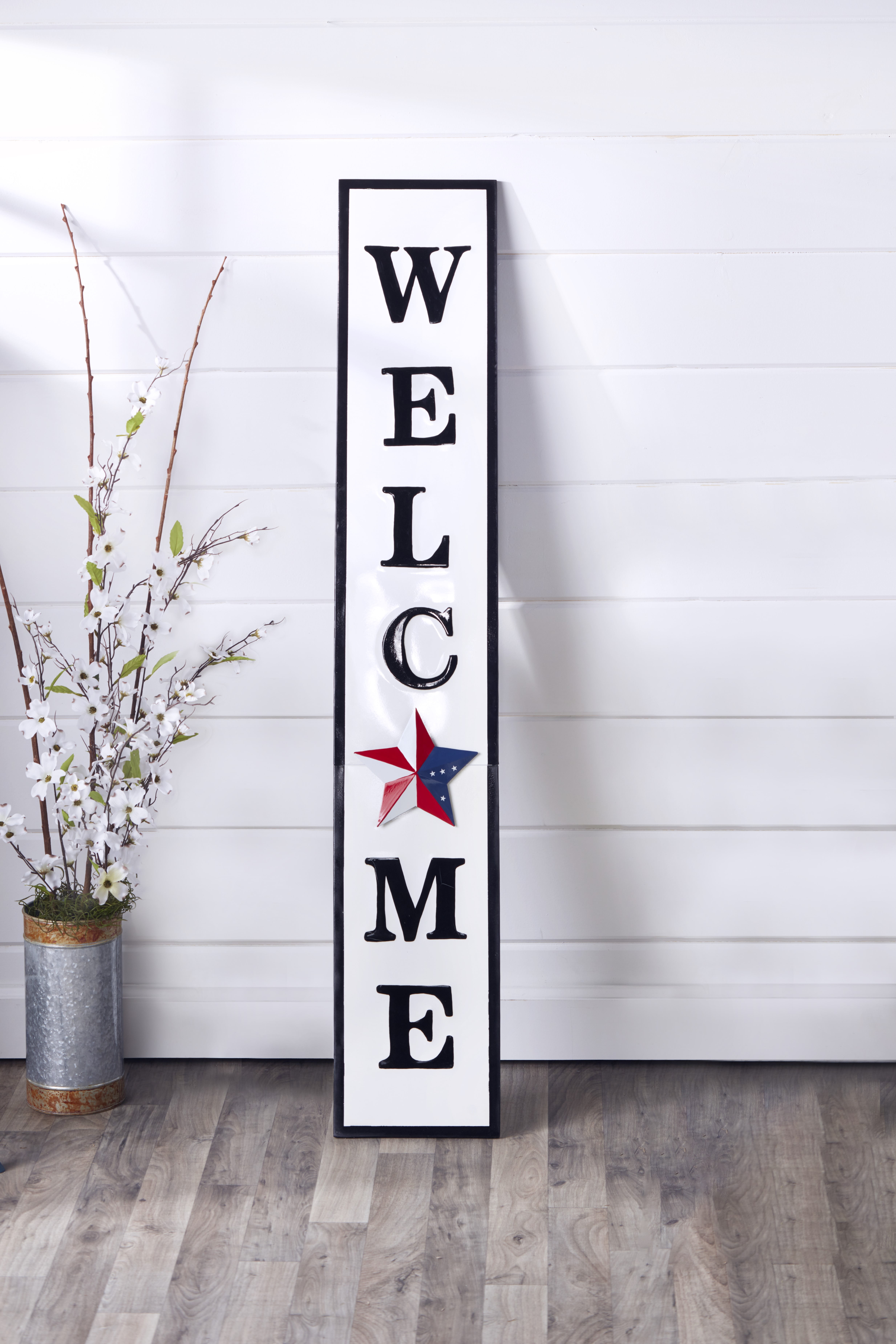 Interchangeable Wall Leaning Welcome Sign with 8 Magnetic Season Icons ...