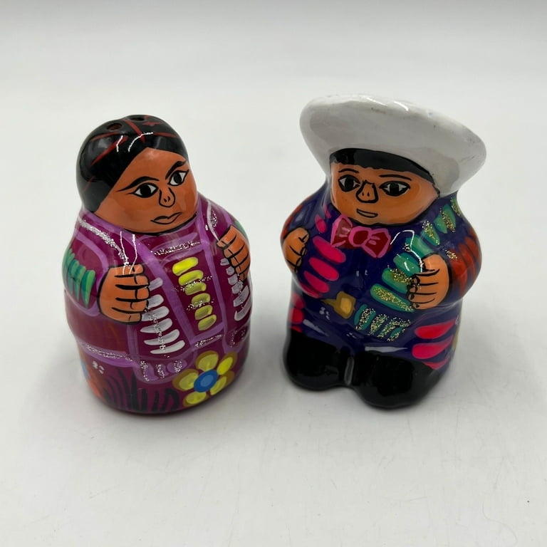 Mexican Salt And Pepper Shakers