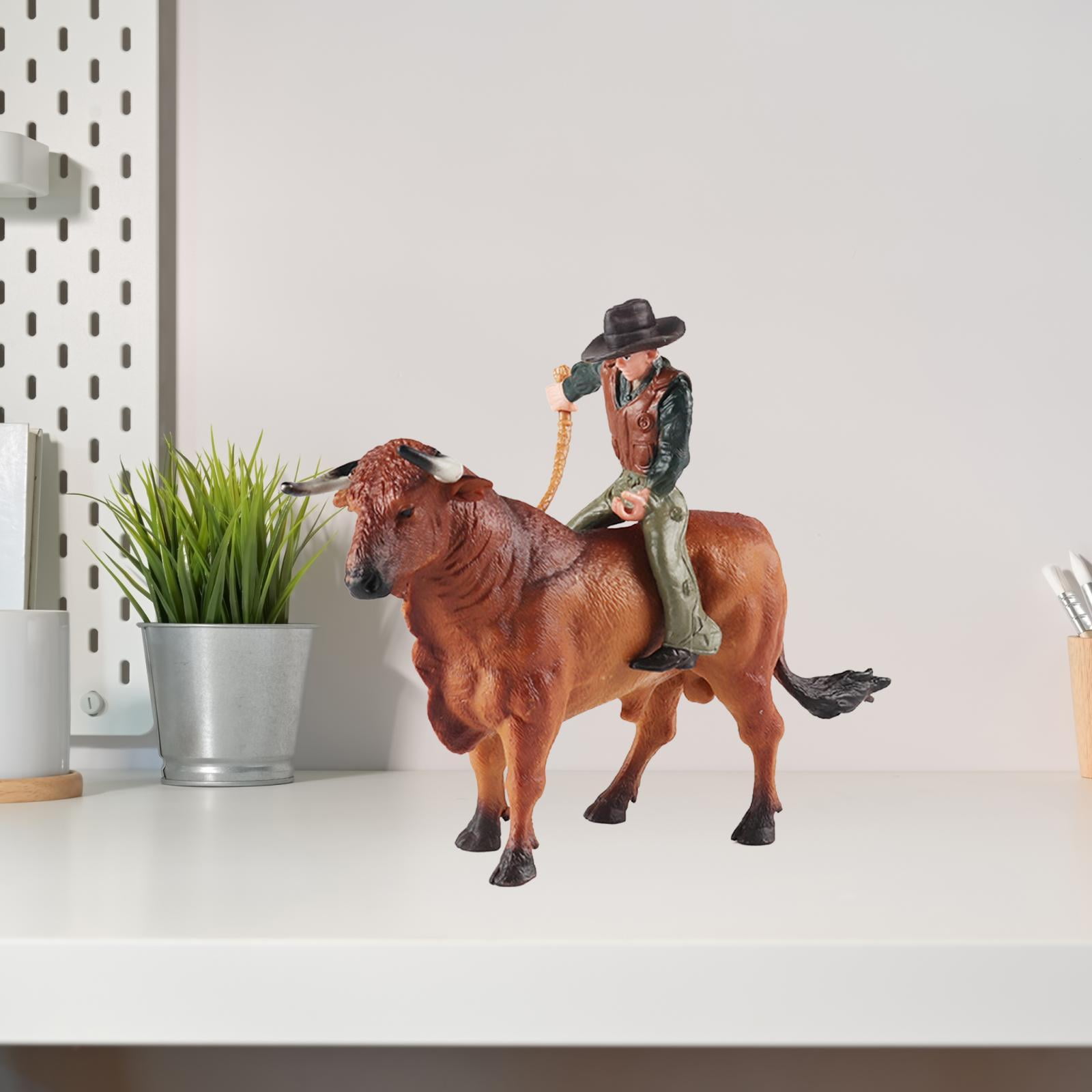 Modelo de granja de simulación, figura de equitación de ganado en ...