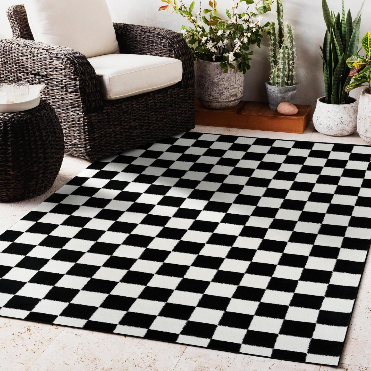 Luxe Weavers Checkered Black and White 8x10 Geometric Abstract Area Rug ...