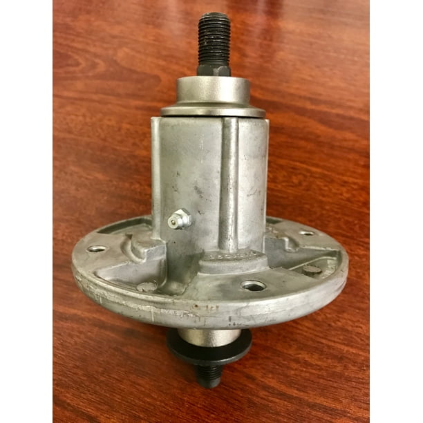 John Deere Spindle AUC15811 - Walmart.com