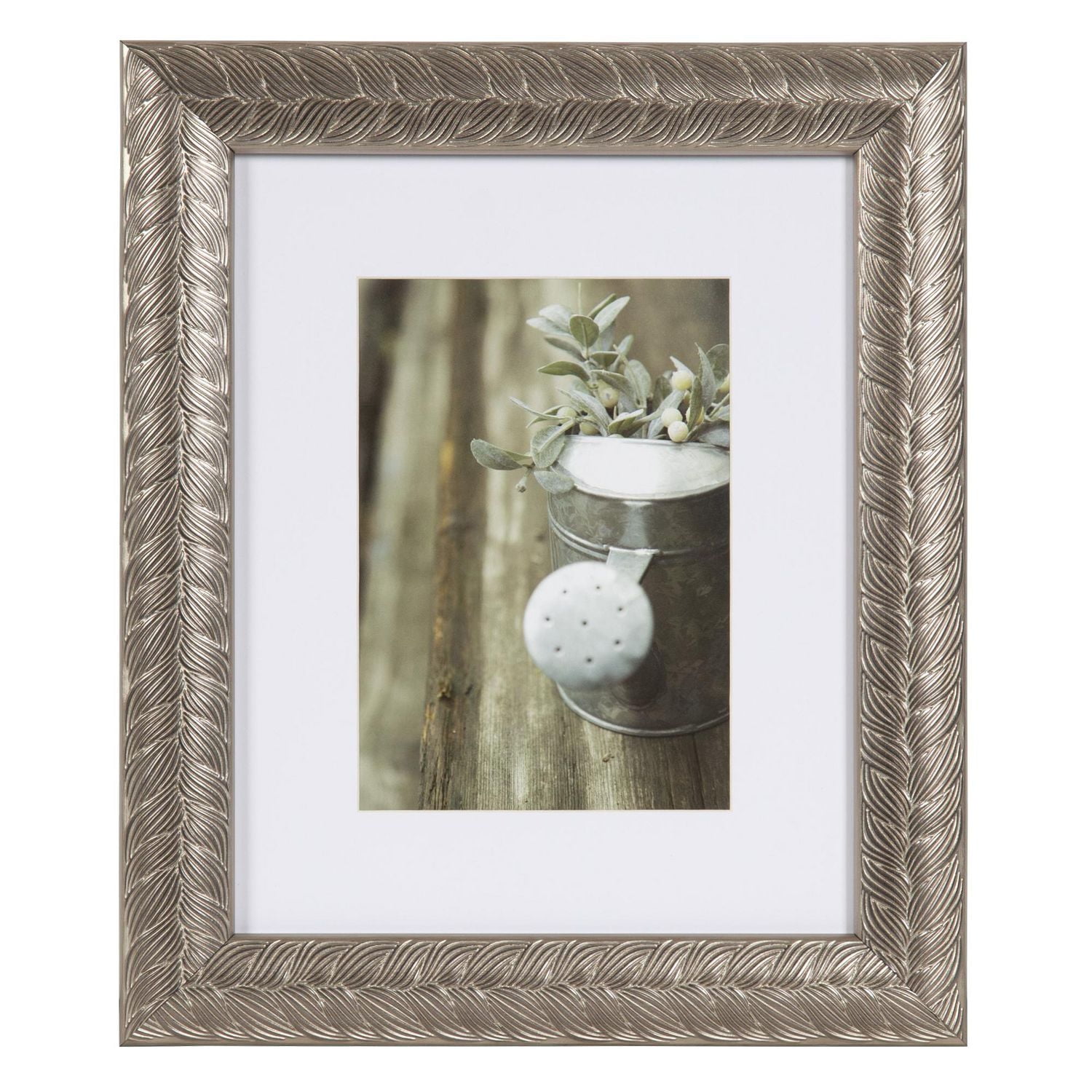 Click here for Hometrends Sianna Silver Tabletop Picture Frame 8... prices