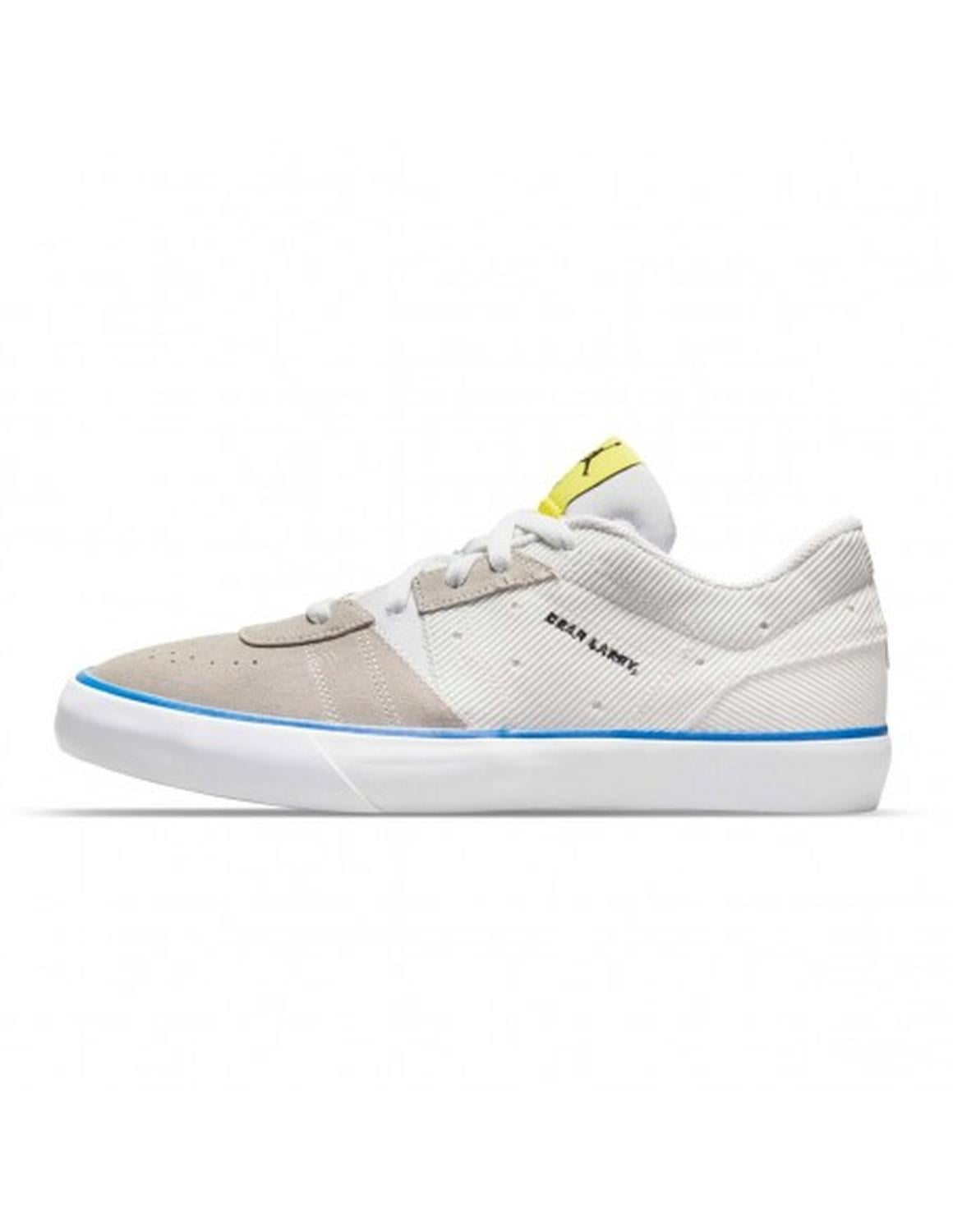 Tenis Jordan Series 01 Dear Larry CV8129100 blanco 24 | Walmart en línea