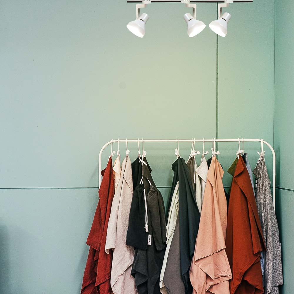 Reflector para Riel 012 Mil Luces REFLECTOR PARA RIEL BLANCO | Bodega ...