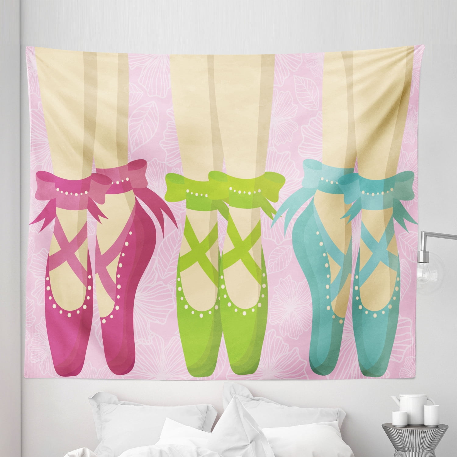 Ballet Tapestry, Pointe Shoes Ballerina Woman Feet Classic Slippers ...