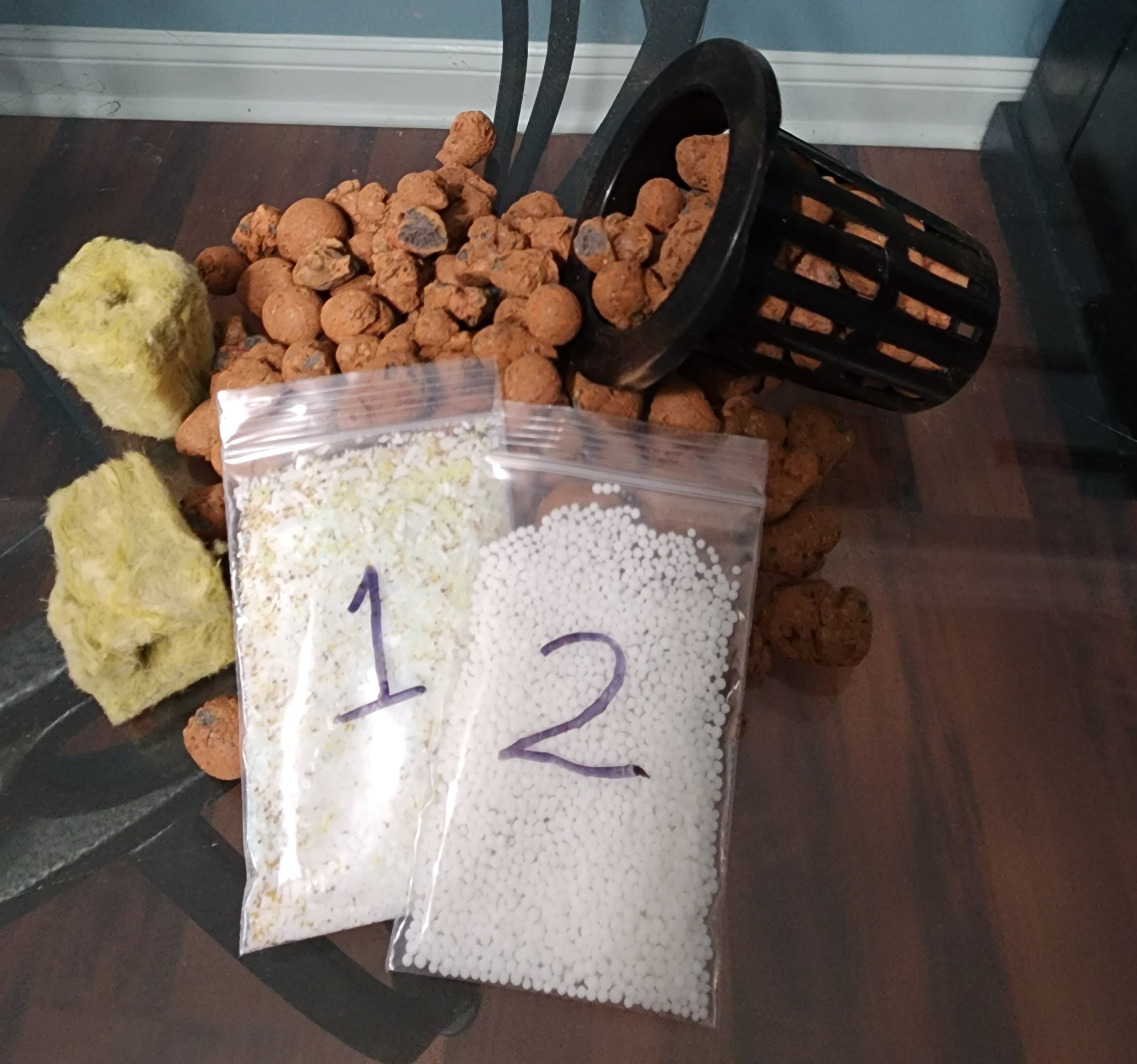 Kratky "Hands-Off" Hydroponics Kit - Walmart.com