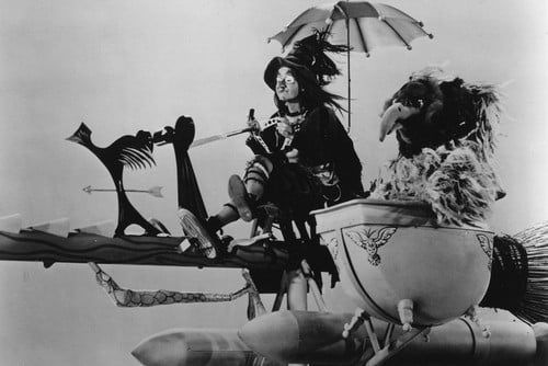 H.R. Pufnstuf Billie Hayes as Witchiepoo 24x36 Poster - Walmart.com