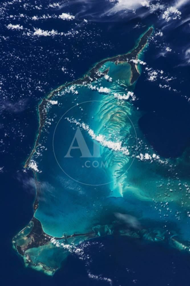 Satellite view of Eleuthera Island and Atlantic Ocean, Bahamas, Scenic ...