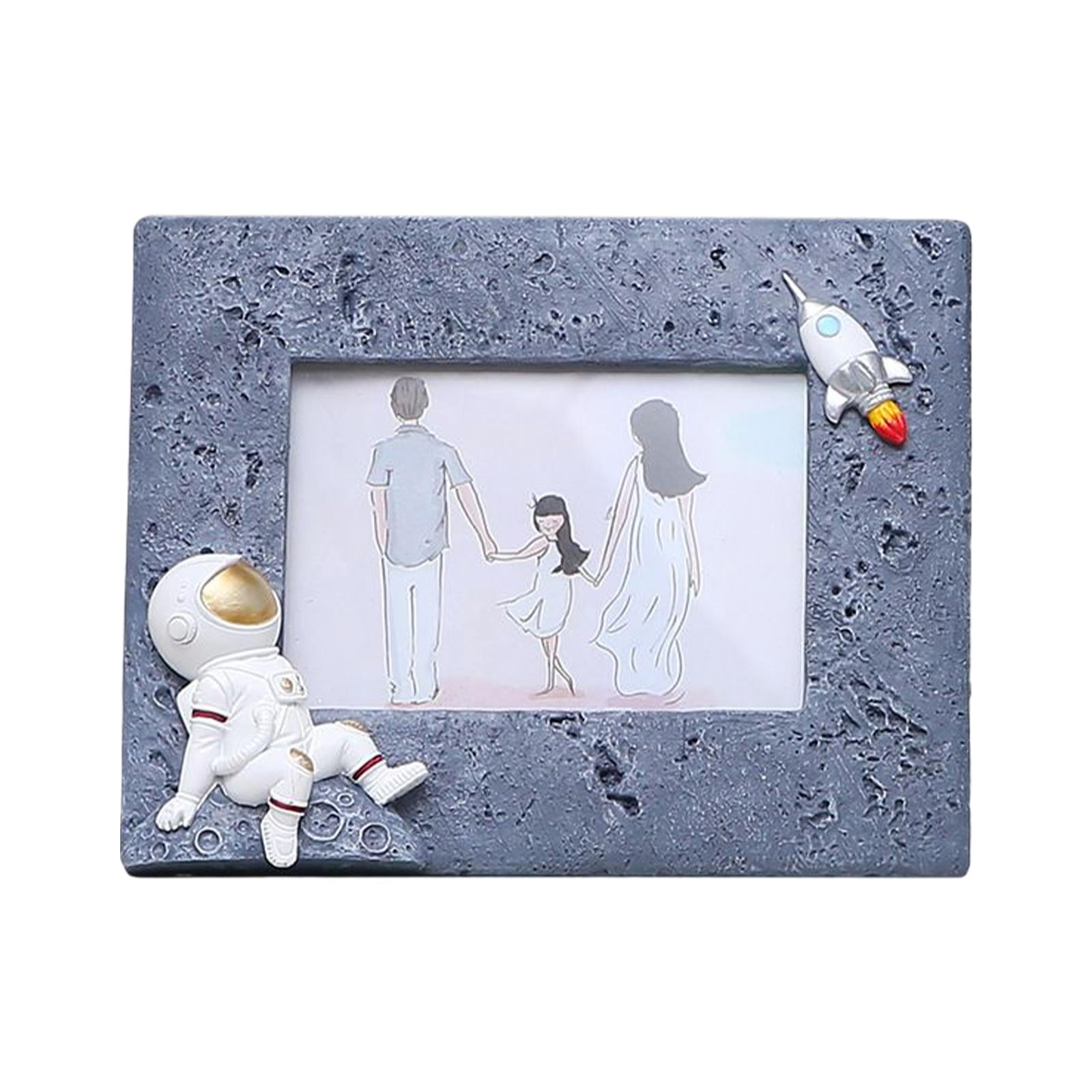 Modern Resin Astronaut Photo Frame, Photo Holder Table Top Frame Living ...