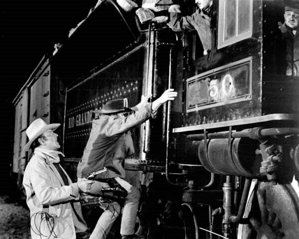The Train Robbers 1973 John Wayne & Rod Taylor hold up train 8x10 inch ...