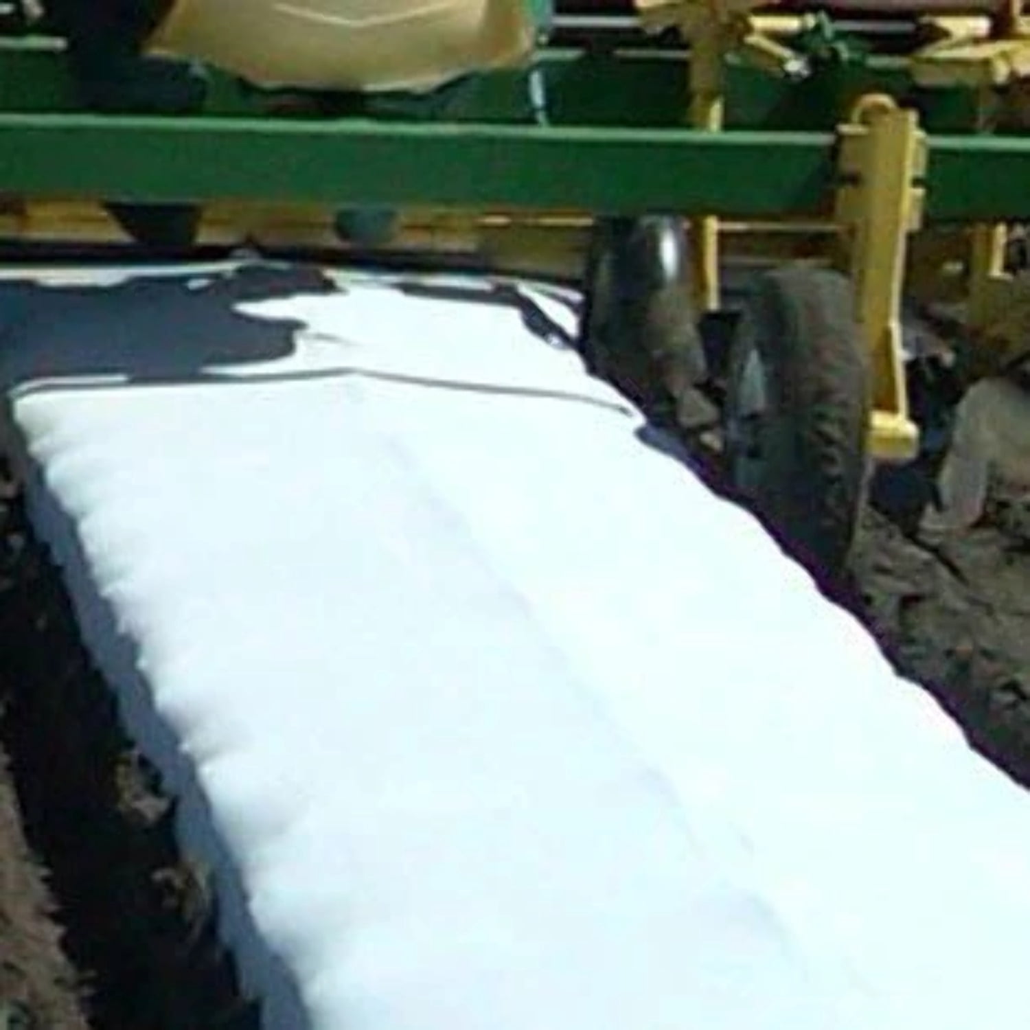 White on Black Plastic Mulch 4' x 2400' - Walmart.com