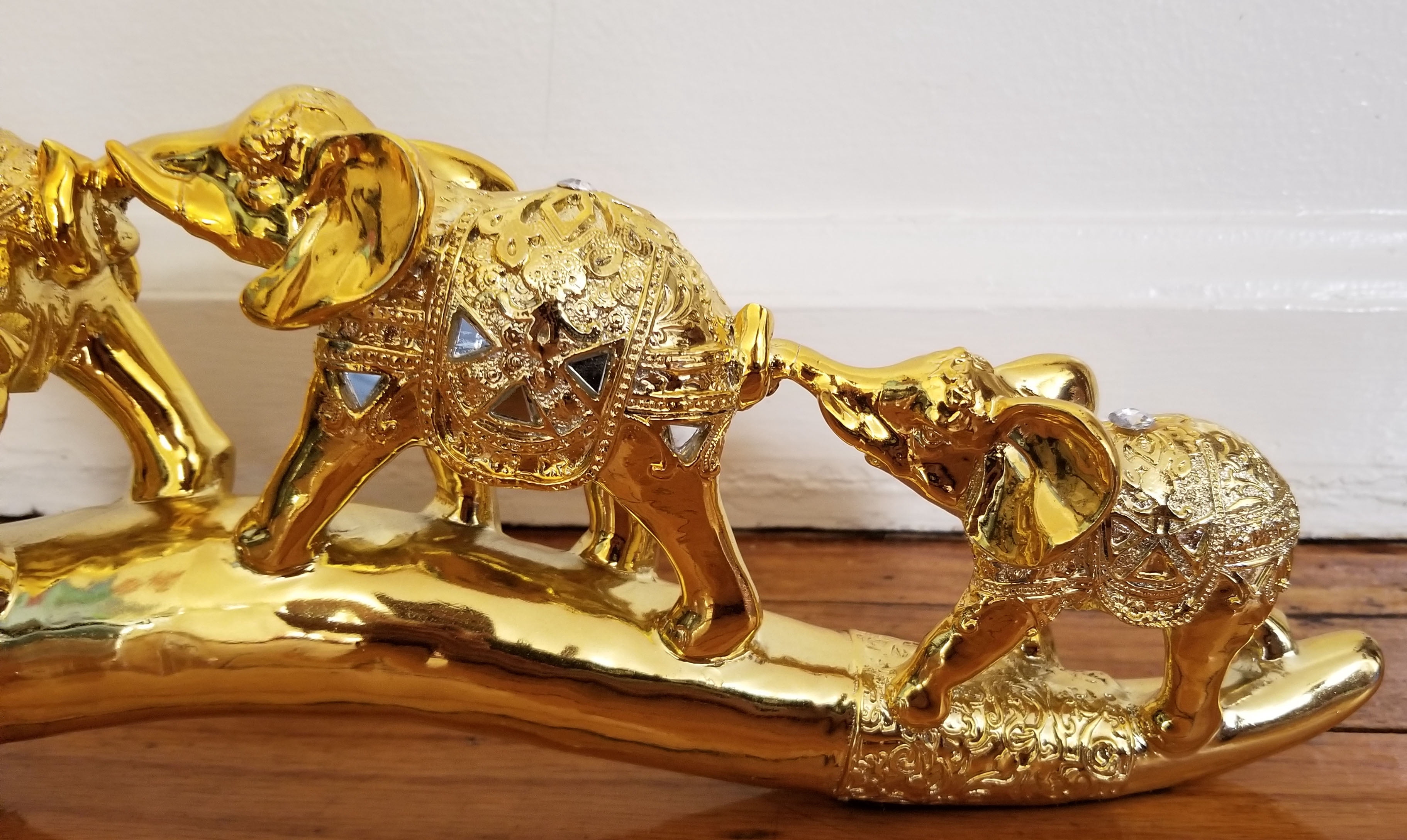 Buy Dalax- Set of 3 Golden Color Thai Elephant Buddha Buddhist ...