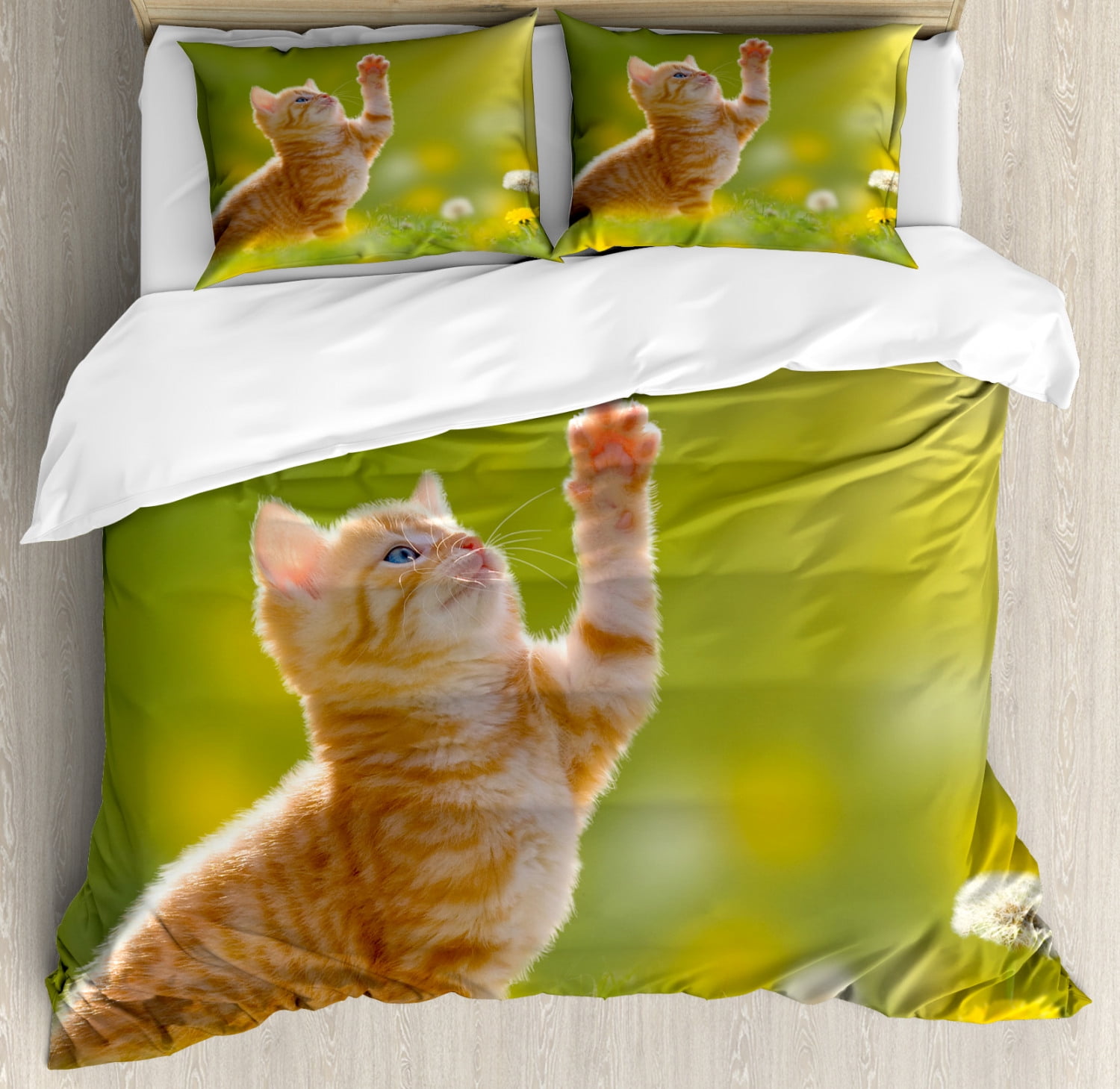 Cat Duvet Cover Set King Size Animal Theme Cat Hunting A Ladybug cat-duvet-cover-set-king-size-animal-theme-cat-hunting-a-ladybug