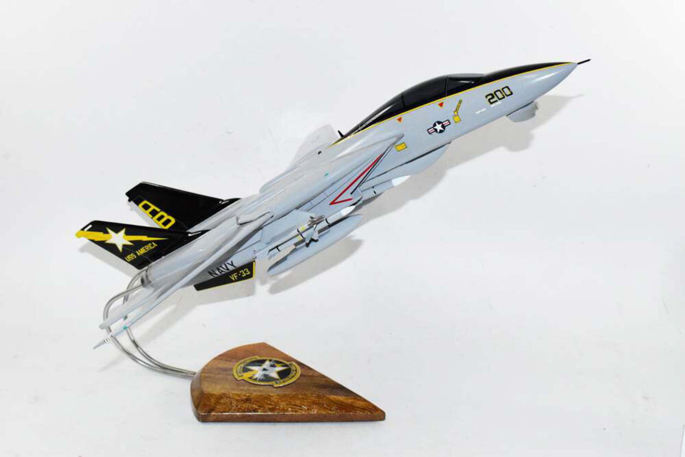 VF-33 Starfighters F-14 (USS America) Model, 1/42 (18) Scale, Mahogany ...