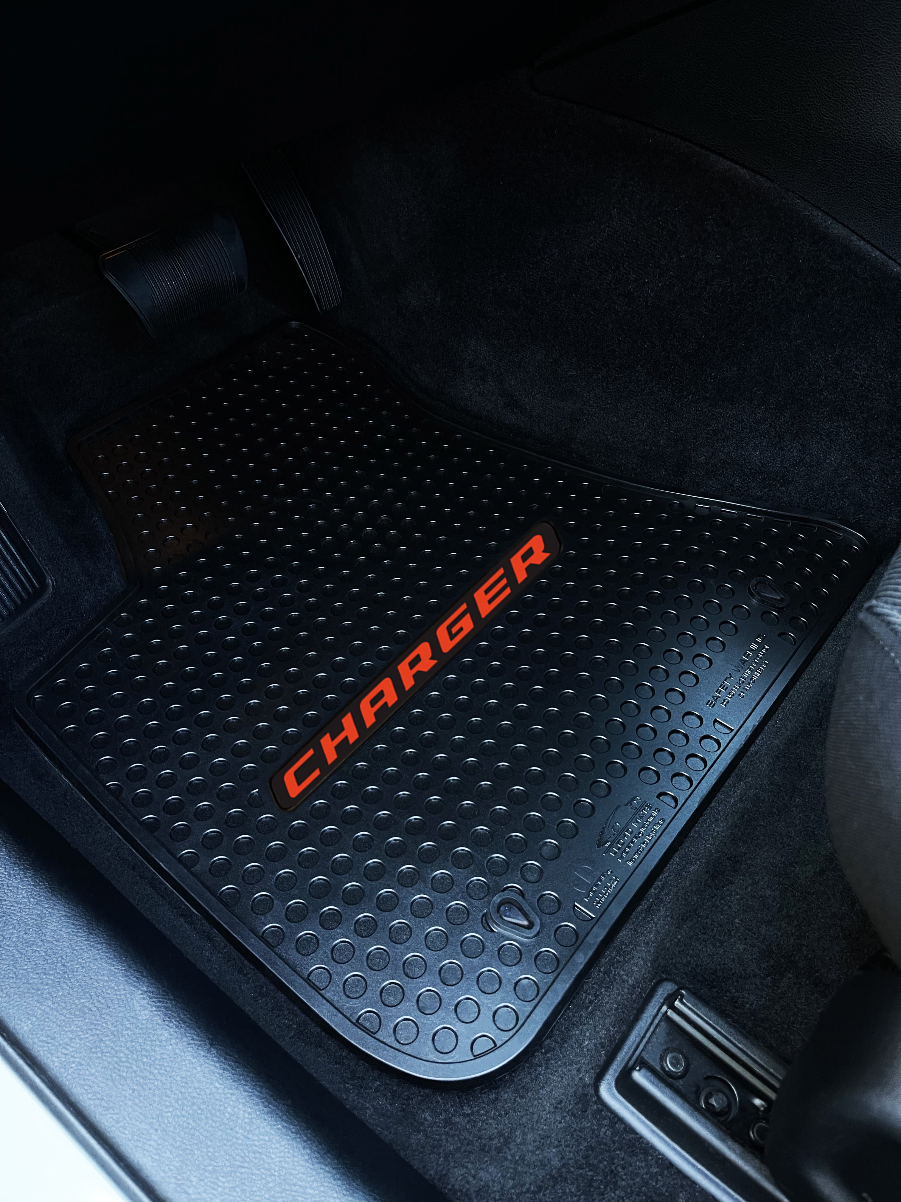 Lloyd Mats Signature Rubber Floor Mats for Dodge Charger RWD 2011-ON ...