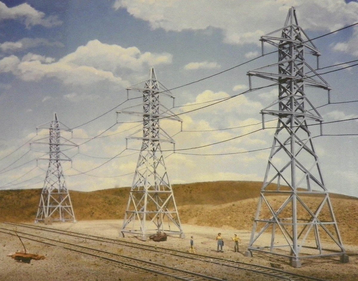 Transmission Lines Ho Scale