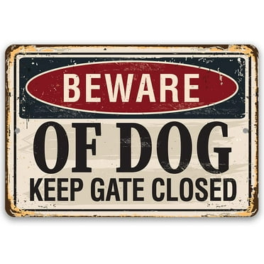 Designer Dog In Yard Keep Gate Closed Sign (Black/Gold) - Small ...