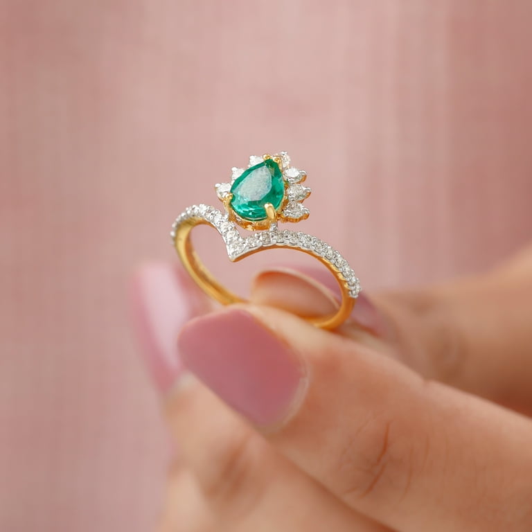 Designer Emerald Rings