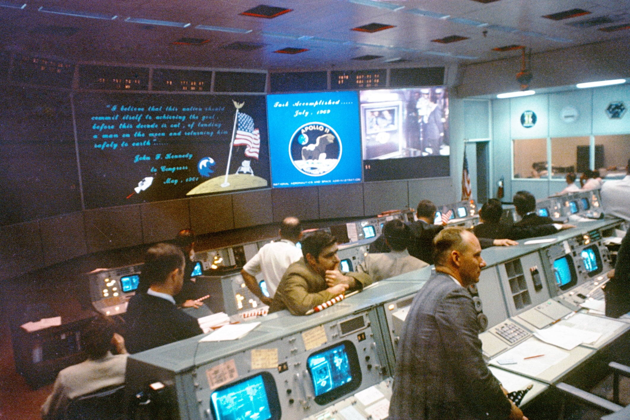 24x36 gallery poster, Mission Operations Control Room 2 at the ...