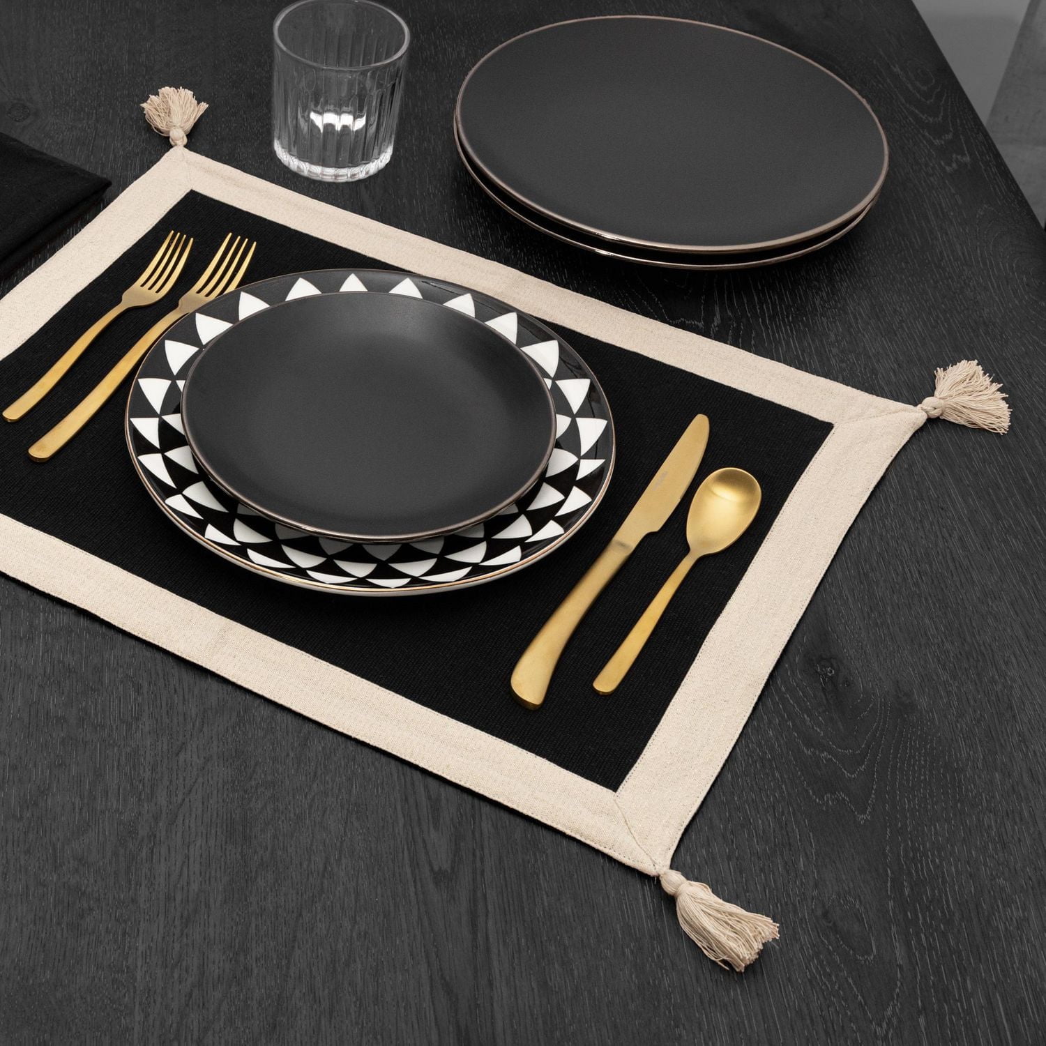 Click here for Thyme & Table Placemat  Black & Gold prices