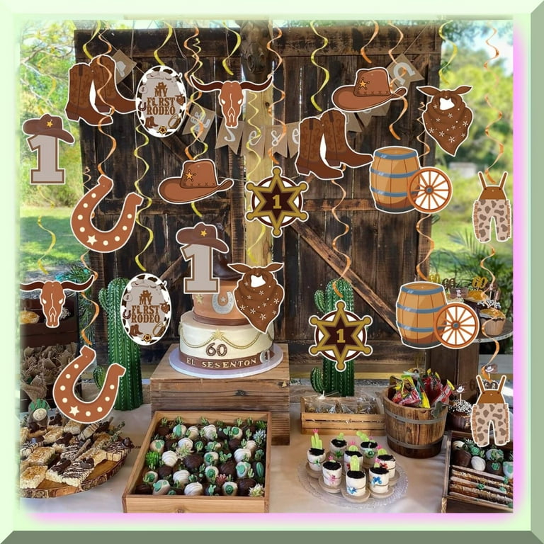 Western Theme Party Decorations I Like The Wagon Wheel And Lanterns