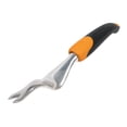 Fiskars Ergo Weeder Garden Tool with Aluminum Head and Ergonomic Handle ...