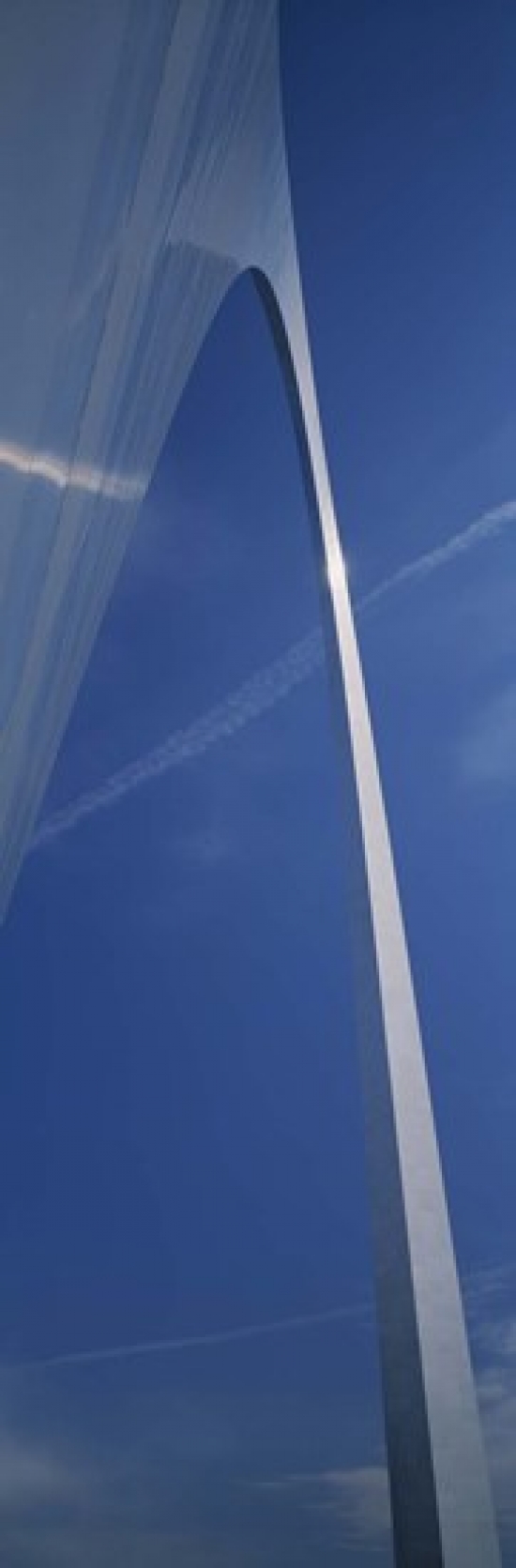 Low angle view of an arched structure, Gateway Arch, St. Louis ...